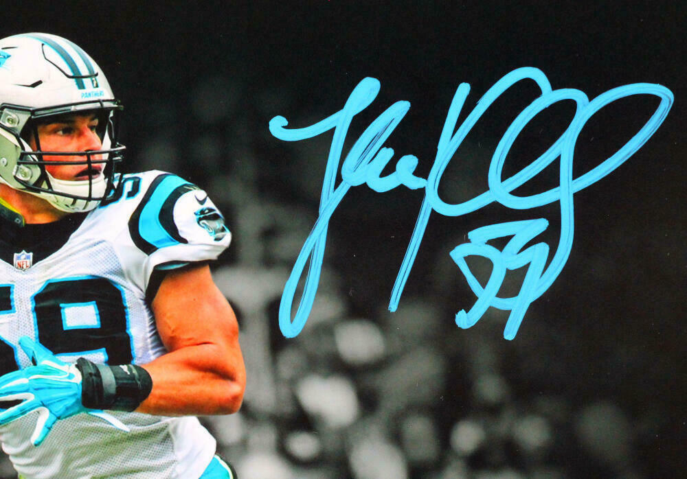 Luke Kuechly Autographed Panthers B&W Spotlight 8x10 FP Photo- Beckett – Super Sports Center