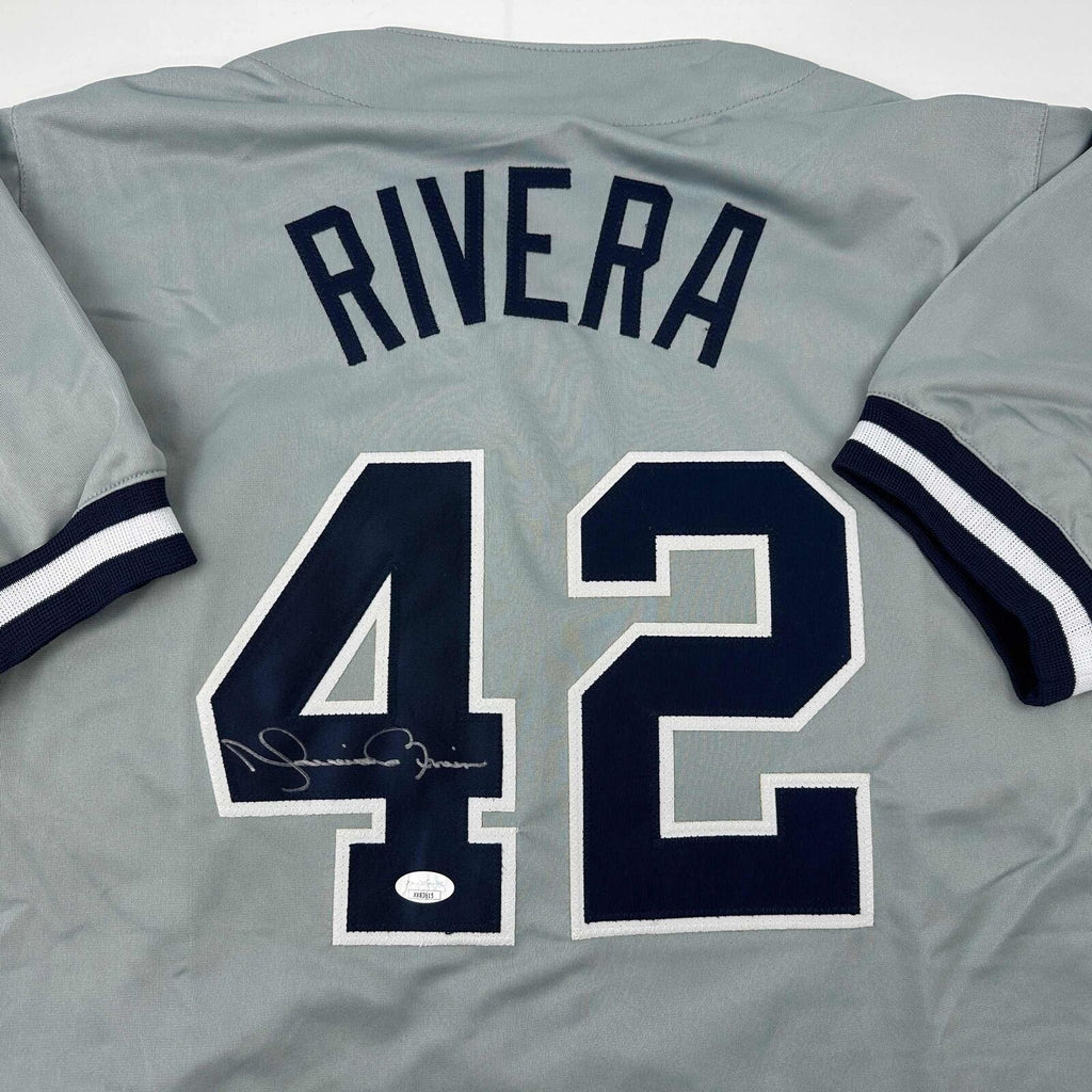 Autographed/Signed Mariano Rivera New York Grey Baseball Jersey JSA CO ...