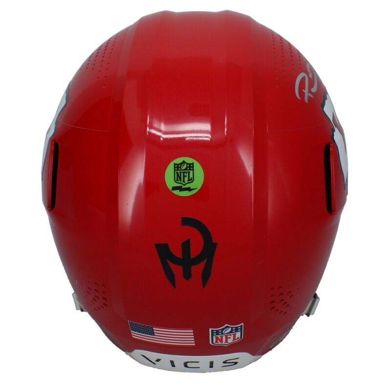 Patrick Mahomes Autographed Kansas City Chiefs Vicis Authentic Helmet ...