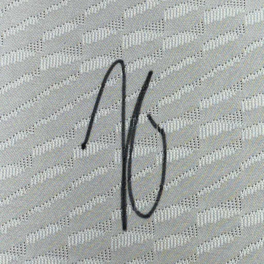 Framed Autographed/Signed Jude Bellingham 35x39 Real Madrid Jersey Bec ...