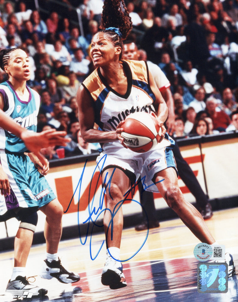 Nikki McCray Signed WNBA Washington Mystics 8x10 Photo Beckett Authent ...