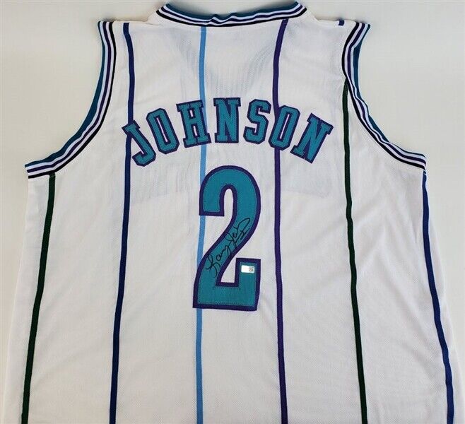 Larry Johnson Signed Charlotte Hornets Jersey (Steiner) #1 Overall Pk ...