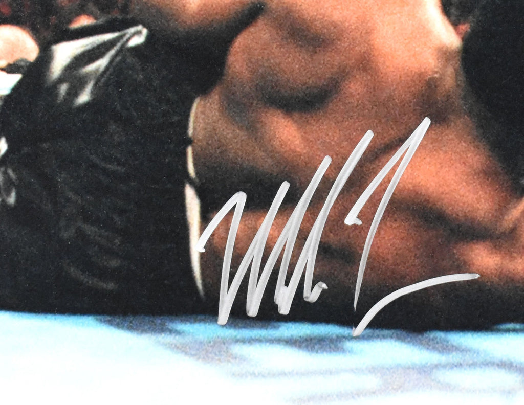 Mike Tyson Autographed 16x20 In Ring Photo - Beckett W Hologram *Silve ...
