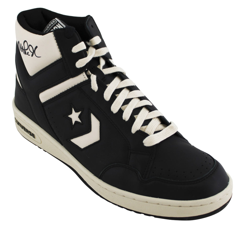 Lakers Magic Johnson Signed Right Black & White Converse Weapon Shoe B ...